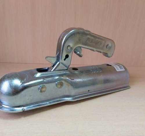 Замковое устройство прицепа d60 750/75 кг ак 7 P