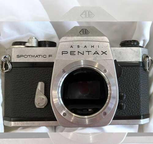 Пленочный фотоаппарат Asahi Pentax Spotmatic SP F