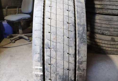 Грузовая шина бу 315 80 R22.5 Bridgestone