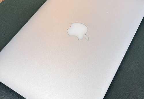 Apple MacBook Air 11,6 early 2015