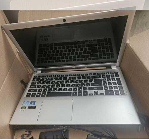 Acer aspire v5 571