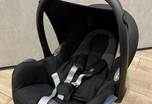 Автокресло maxi cosi cabriofix, 0-13 кг, черная