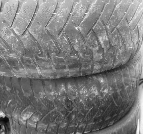 Accelera 651 Sport 225/50 R17
