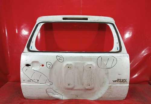 Крышка багажника Suzuki Grand Vitara 3 2005-2015