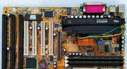 Материнская плата Slot 1, Pentium II 450, 512 Mb