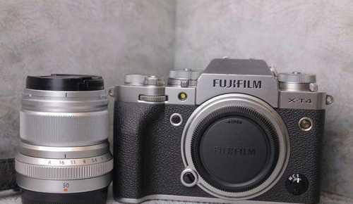 FujiFilm X-T4 Silver + Fujifilm XF 50mm f/2 R WR
