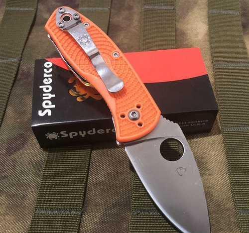 Нож Spyderco Ambitious оранжевый