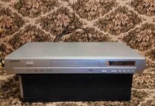 DVD pleer grundig livanc GDP 2300/2