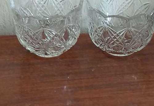 2 хрустальные вазы