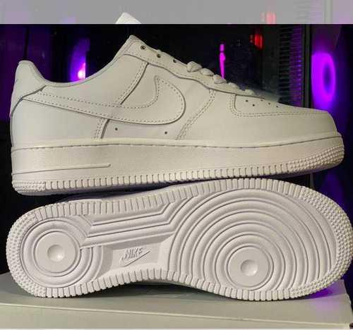 Кроссовки Nike Air Force 1 07