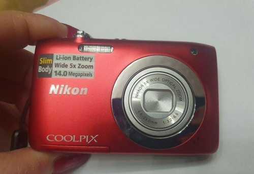 Компактный фотоаппарат Nikon новый с примерами