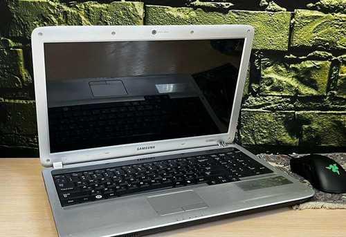 Ноутбук Samsung R530 Intel Pentium Dual Core T4400
