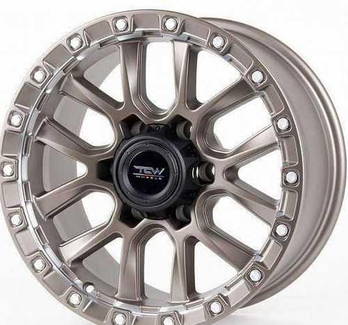 Литые диски R17 6x139.7 TCW