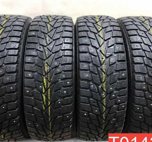 Dunlop SP Winter Ice 02 215/60 R16 99T