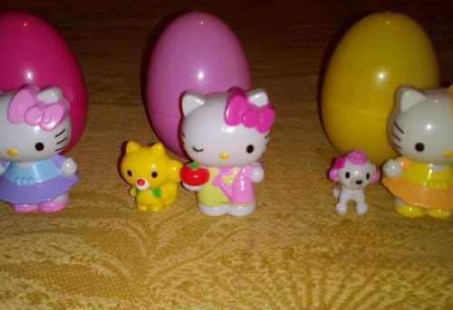 Hello Kitty игрушка в пластмассовом яйце