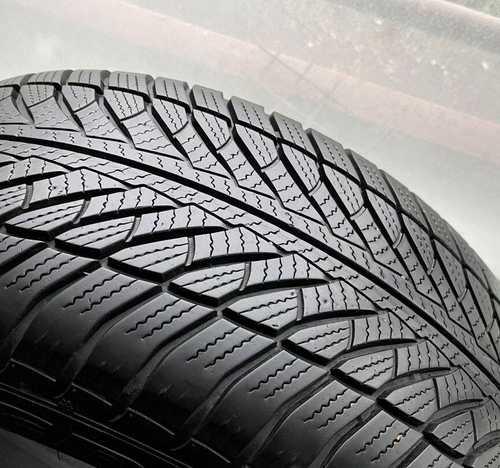 Goodyear UltraGrip 8 Performance 255/50 R19