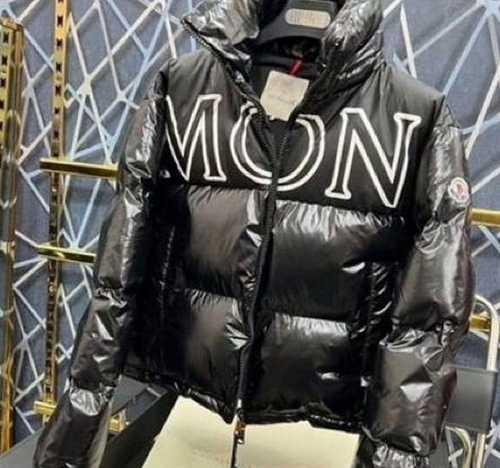 Куртка Moncler женская