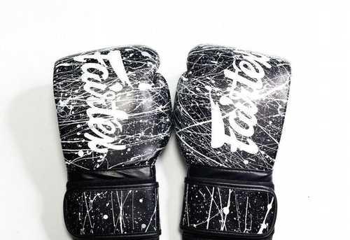 Боксерские перчатки Fairtex