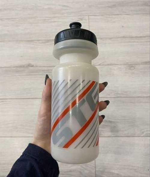 Многоразовая бутылочка для воды