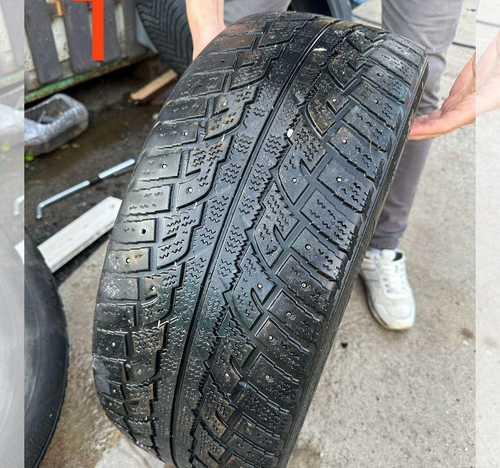 Kumho 722 225/55 R18