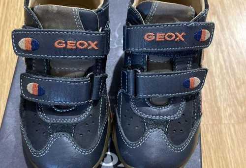 Кроссовки ботинки geox 22