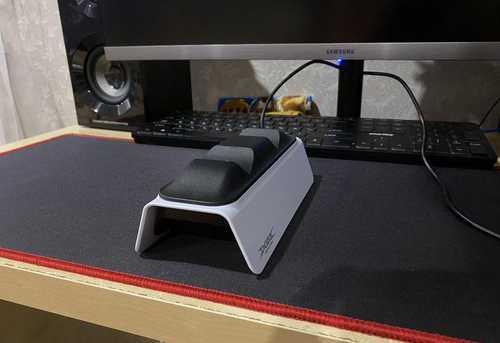 Зарядная станция для геймпадов ps5