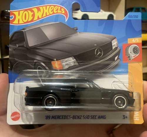 Hot wheels mercedes benz 560 sec