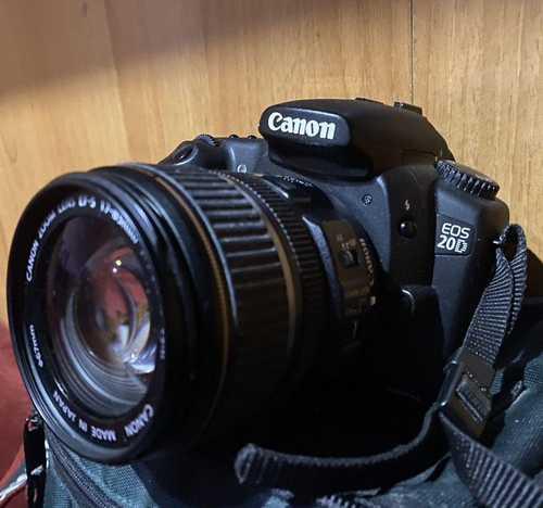 Зеркальный фотоаппарат canon eos 20d DS126061