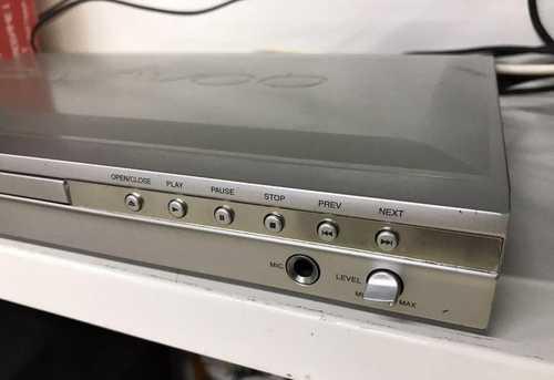 DVD-плеер Daewoo Electronics DV-950S