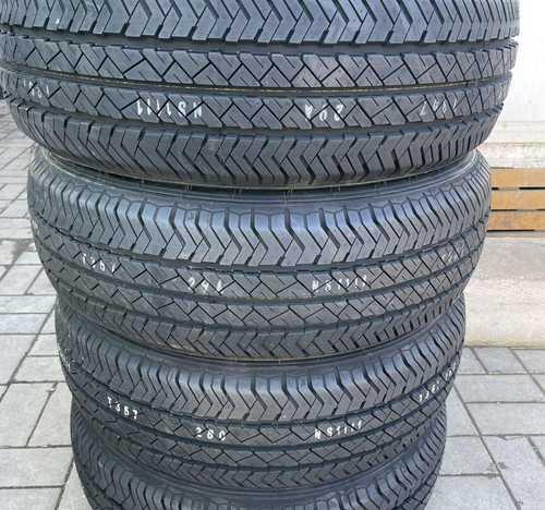 Roadstone Classe Premiere CP321 205/65 R16C 107R