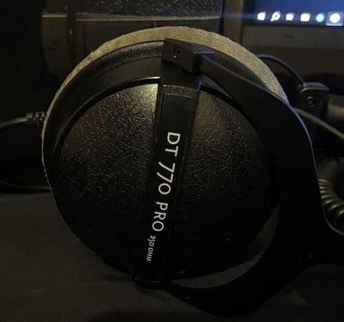 Студийные наушники Beyerdynamic dt 770 pro 250 ohm