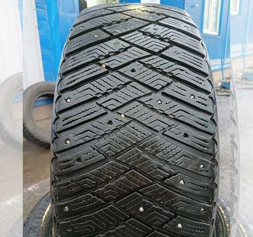 Goodyear Ultragrip Ice Arctic 235/55 R17 103T