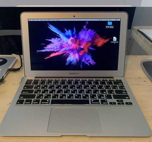 Apple macbook air 11 2011