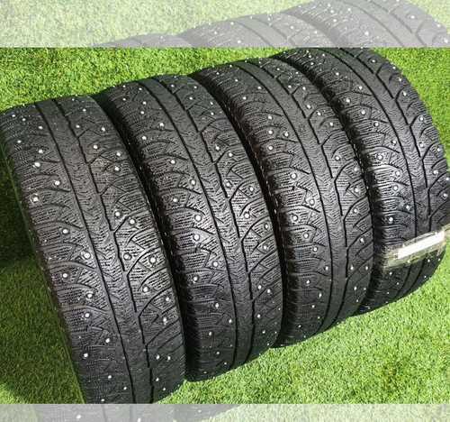 Bridgestone Ice Cruiser 7000S 185/65 R15 88T