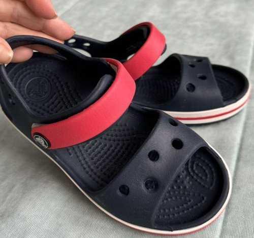 Сандалии crocs c9