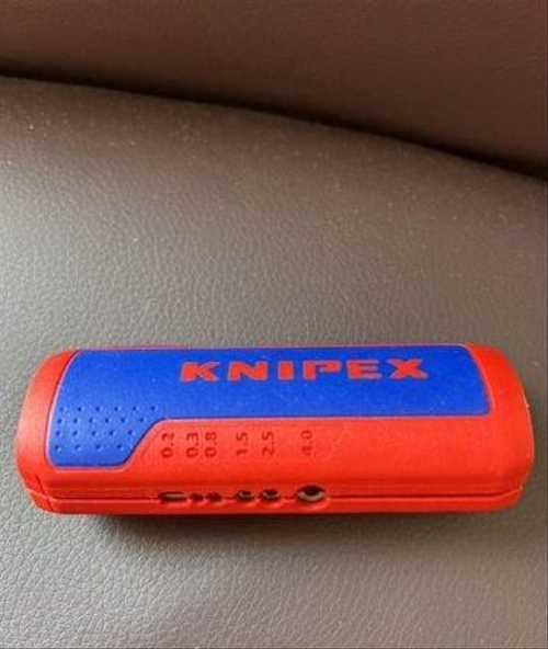 Резак для гофры Knipex TwistCut 90 22 02 SB