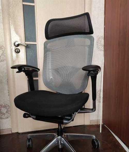 Компьютерное кресло Okamura Contessa