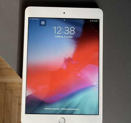 Старенький iPad mini 3 64gb