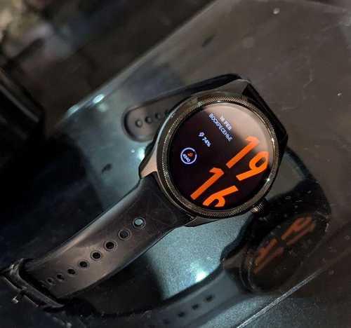 Смарт часы ticwatch pro5