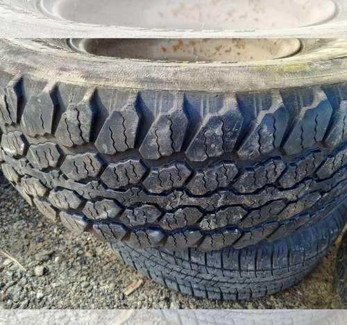 Dunlop Bi-Guard 950L 245/60 R15