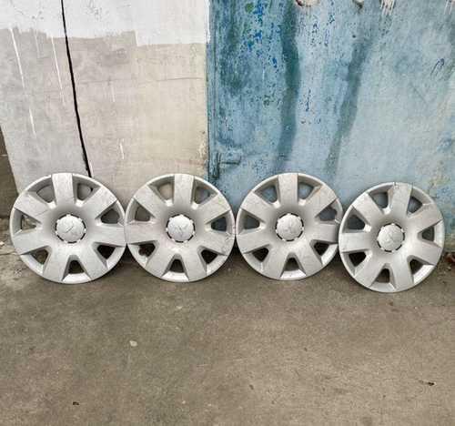 Колпаки на колеса r 16 mitsubishi