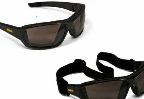 Затемнённые защитные очки dewalt