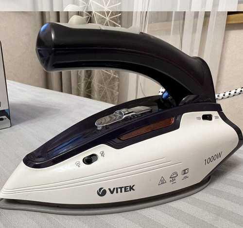 Утюг дорожный vitek