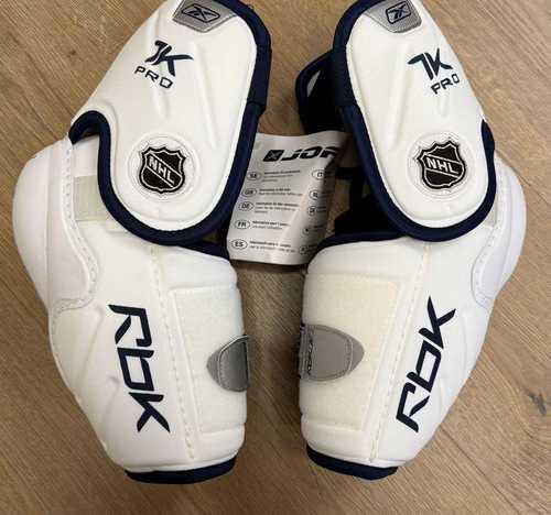 Наколотники хоккейные Reebok 7K Pro, Jofa 9144 Pro