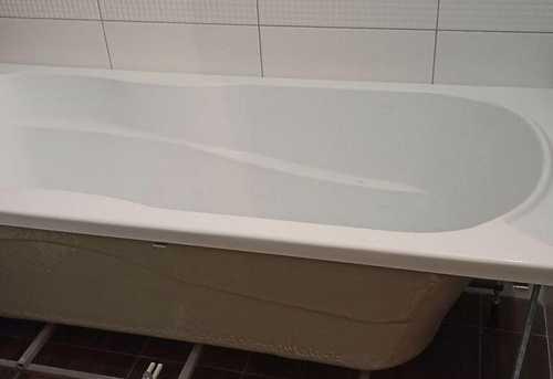 Акриловая ванна на 150