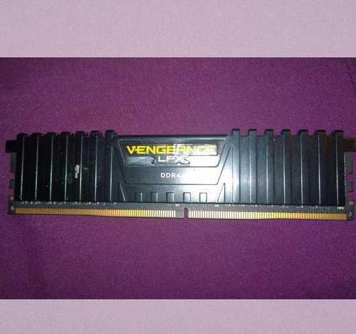 Оперативная память Corsair Vengeance LPX DDR4 8GB