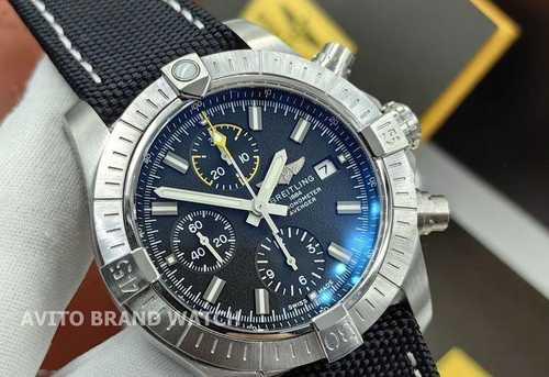 Часы Breitling Avenger хронограф 45 mm black dial