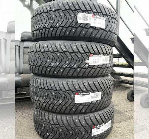 Yokohama Ice Guard IG65 235/60 R17 106T