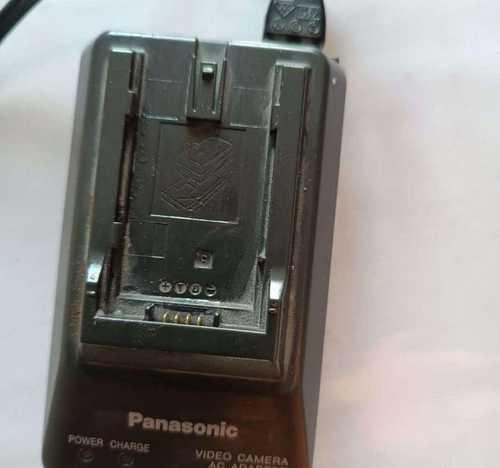 Зарядное устройство для видеокамеры Panasonic