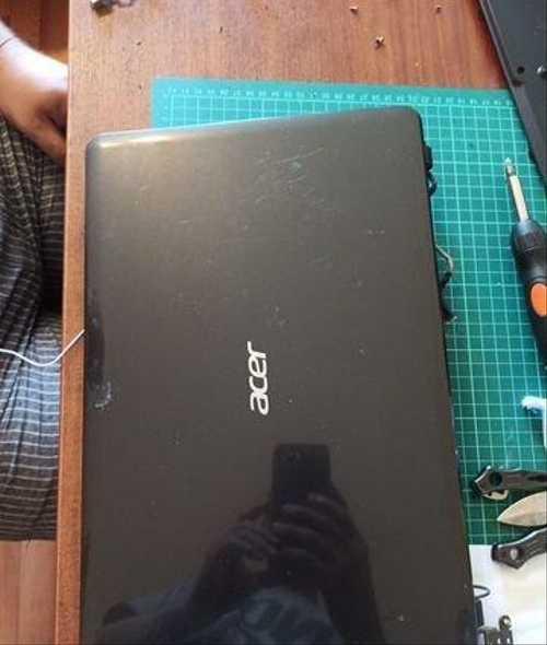 Ноутбук на разбор Acer aspire E1-571G